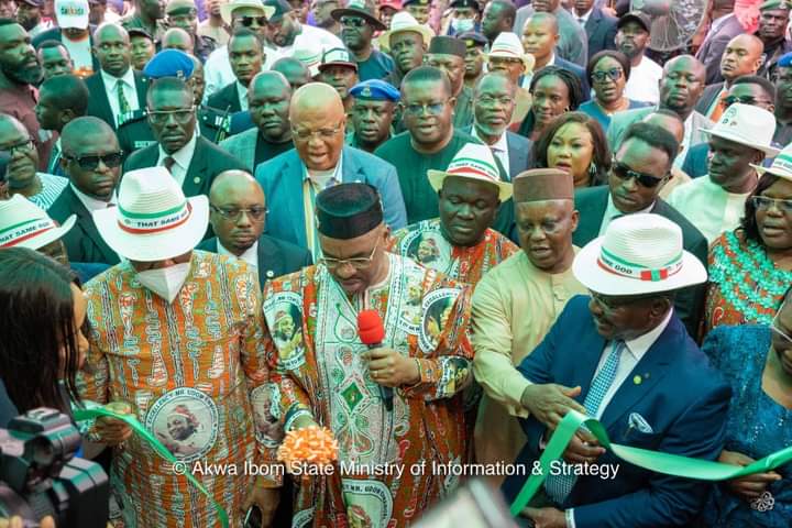 A'Ibom at 35: Gov Emmanuel inaugurates remodelled general hospital ...